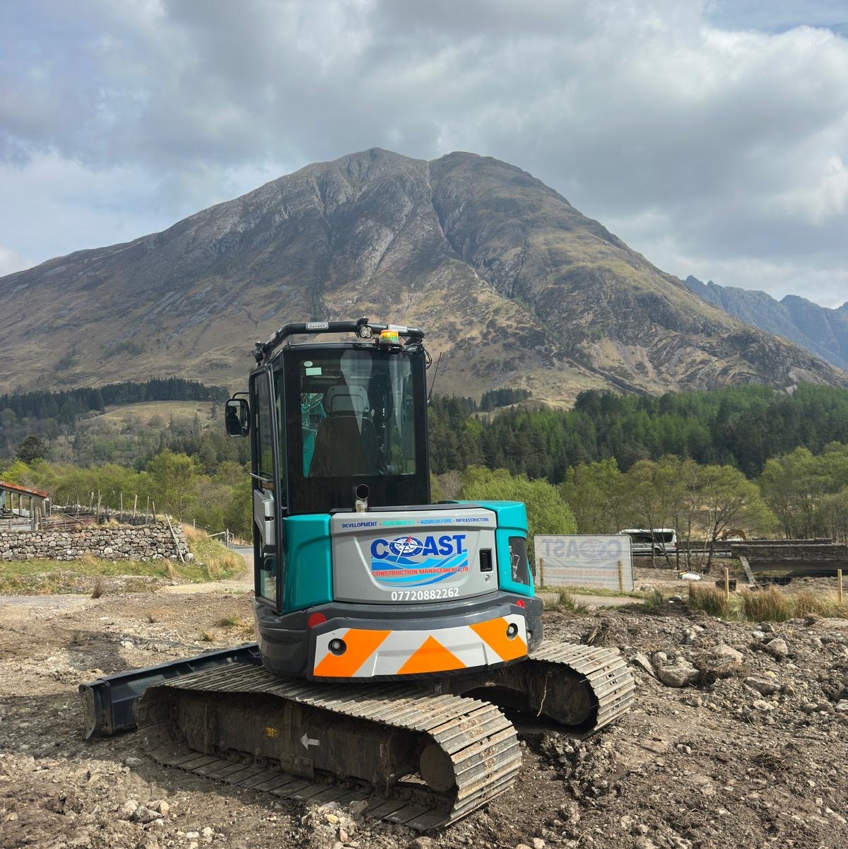 Coast Construction Management chooses the Sunward SWE 60UF - Sunward ...